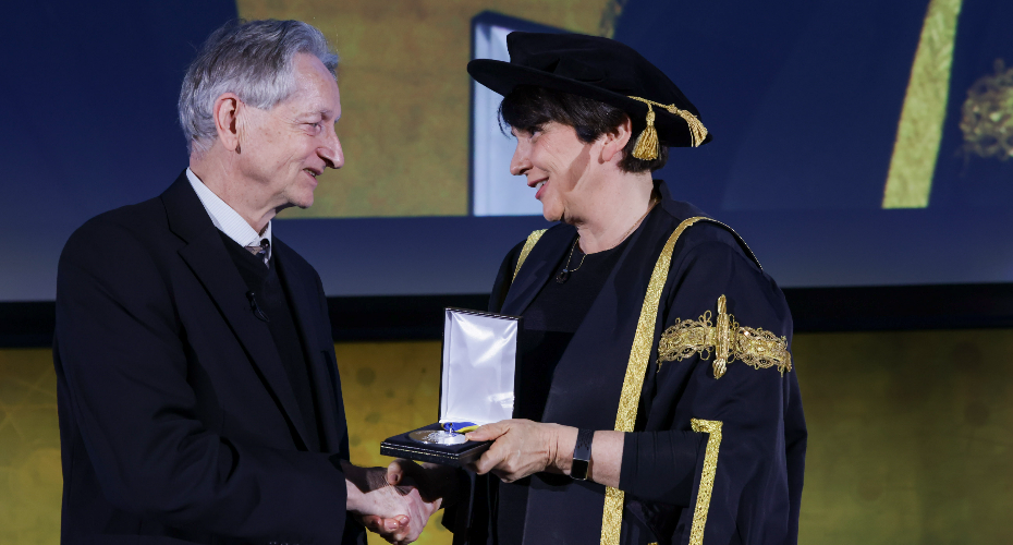 Ulysses Medal Awarded to Professor Geoffrey Hinton: The Godfather of AI ...